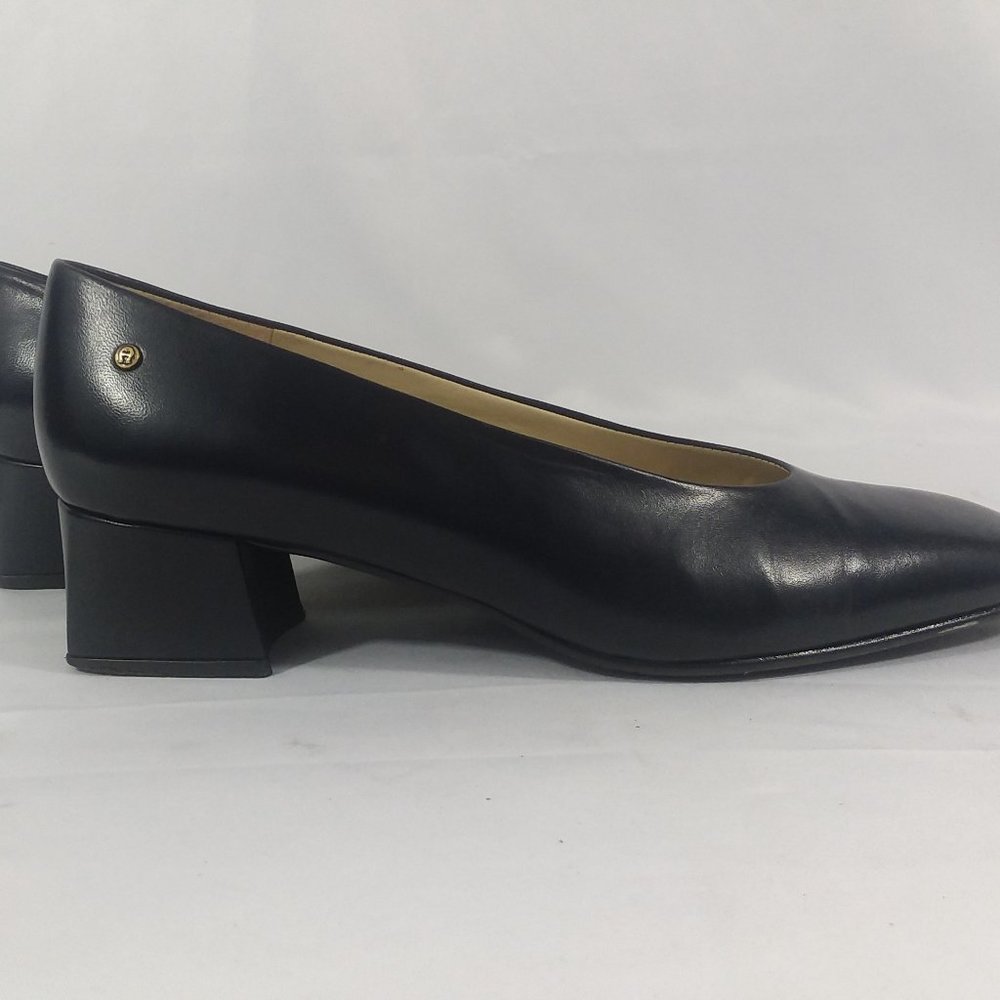Aigner 'Sarah' Black Leather Low Block Heel Pumps - Gem
